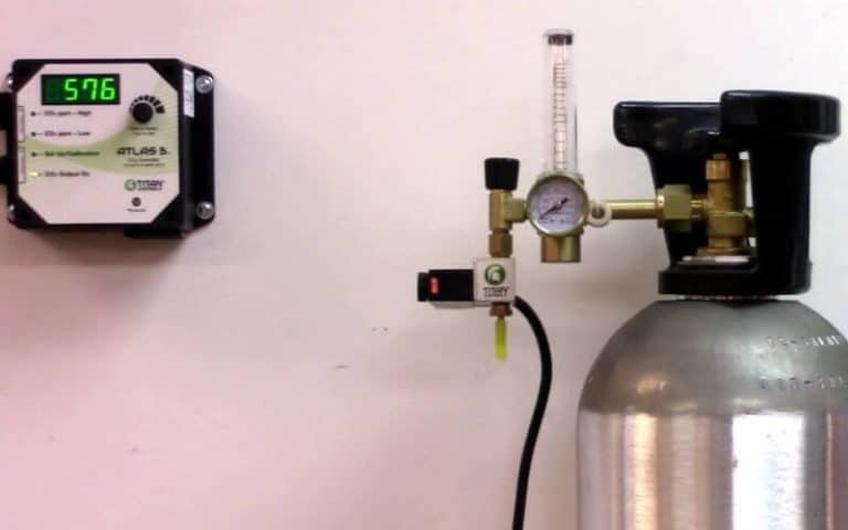 Best Grow Room Climate Controllers For Optimal Temperature And Humidity